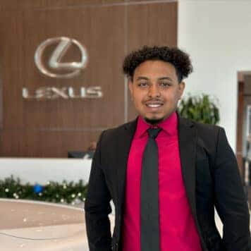 Lexus of Tampa Bay Staff | Tampa Lexus Dealer